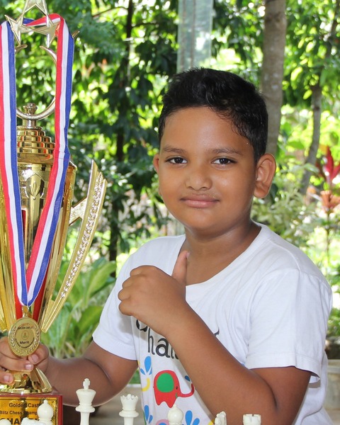 E M Methuka Tharuk Ekanayaka: FIDE Online Arena