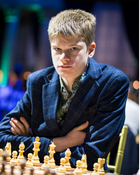 Volodar Murzin / World Chess - Official FIDE Online Chess Gaming Platform