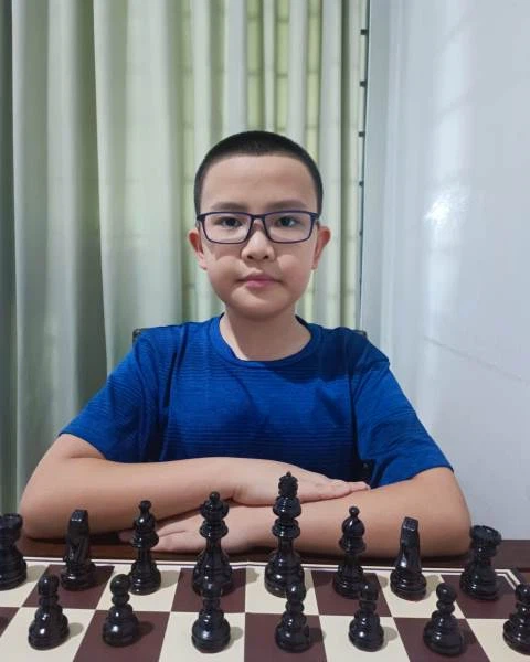 Ronald Davin / World Chess - Official FIDE Online Chess Gaming Platform