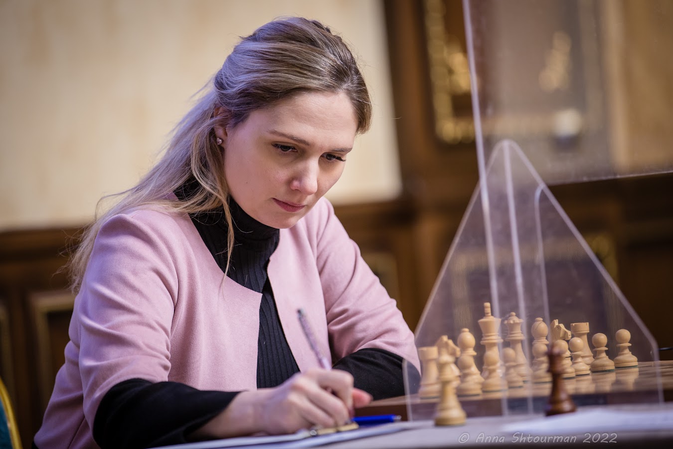 Elena Tomilova / World Chess - Official FIDE Gaming Platform