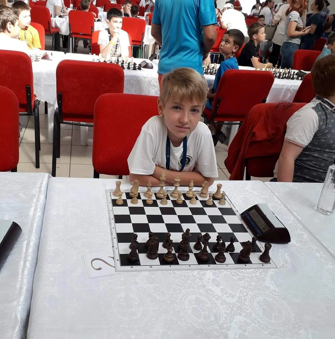 Cazan Mircea-Andrei / World Chess - Official FIDE Online Chess Gaming ...