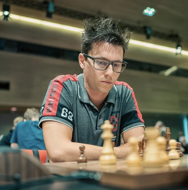 Rene Szvetits / World Chess - Official FIDE Online Chess Gaming Platform